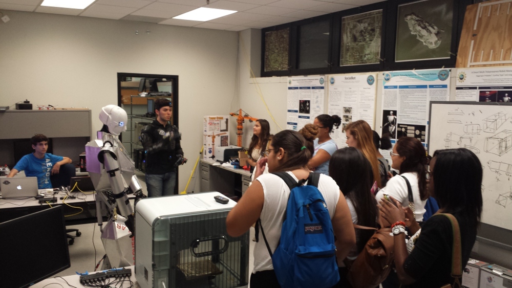 01b55261e57c2d270373c8d2e6b7771e – FIU Discovery LAB