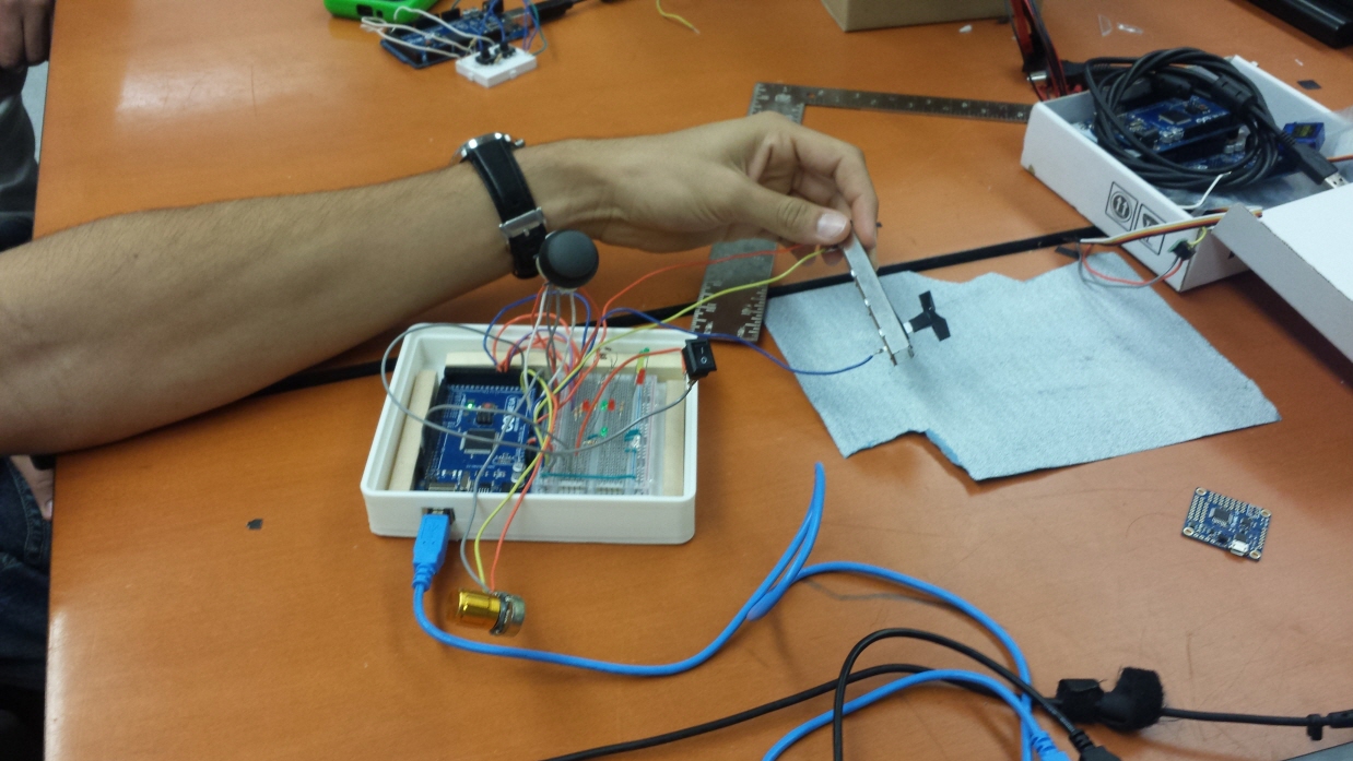Discovery Lab Summer Robotics Workshop for High School Students – FIU ...